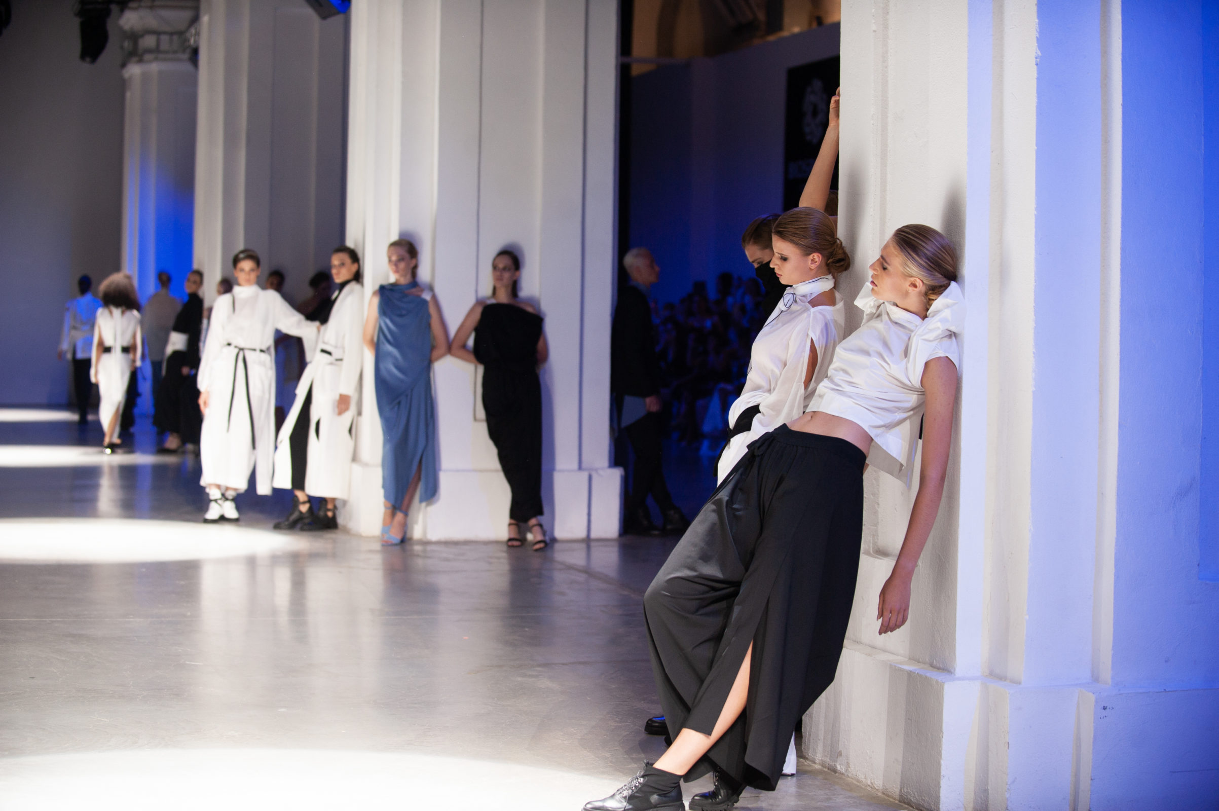 Ukrainian Fashion Week устроит в Киеве показы в формате No season 2021
